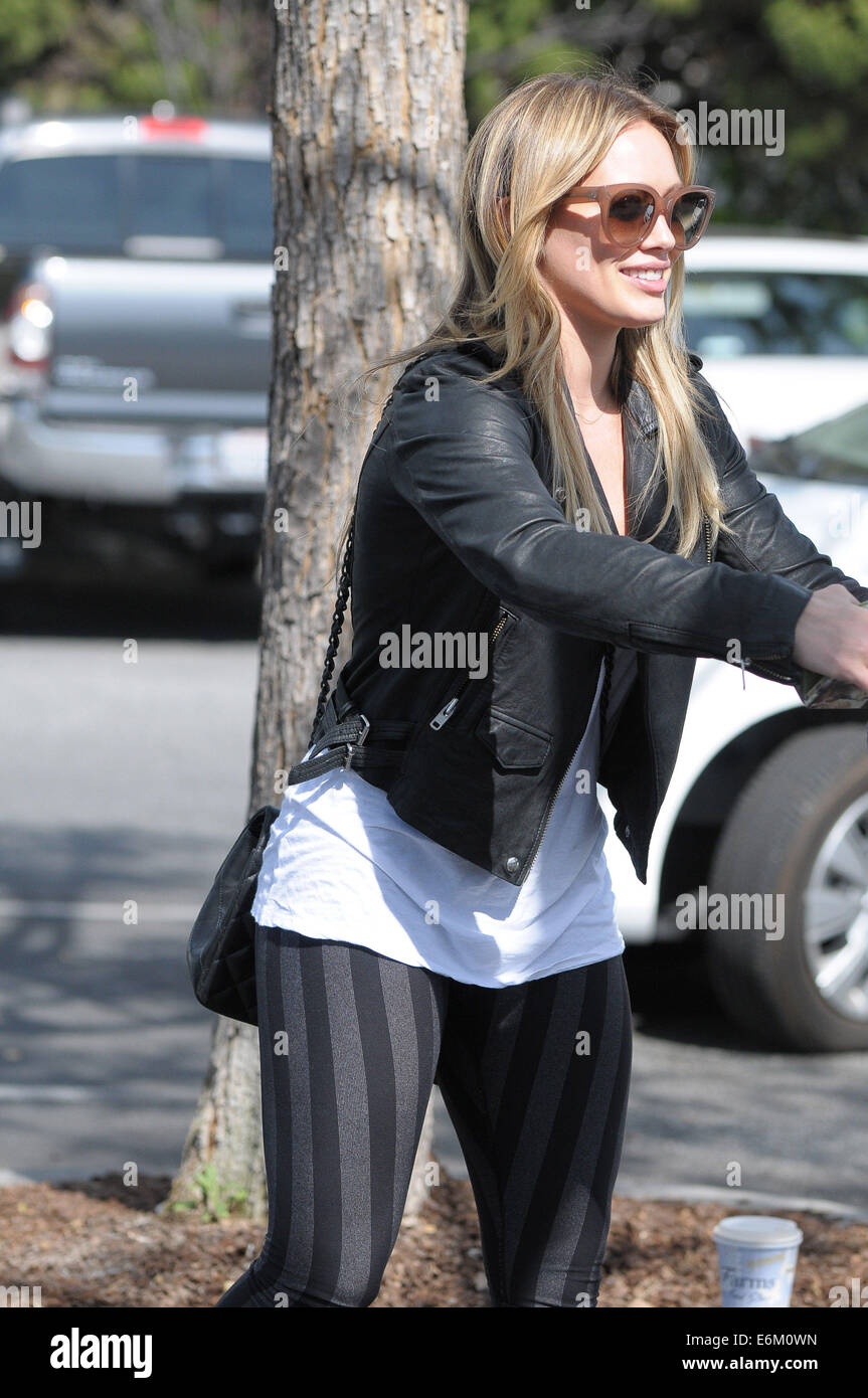 Hilary Duff shopping at Bristol Farms in West Hollywood Featuring ...