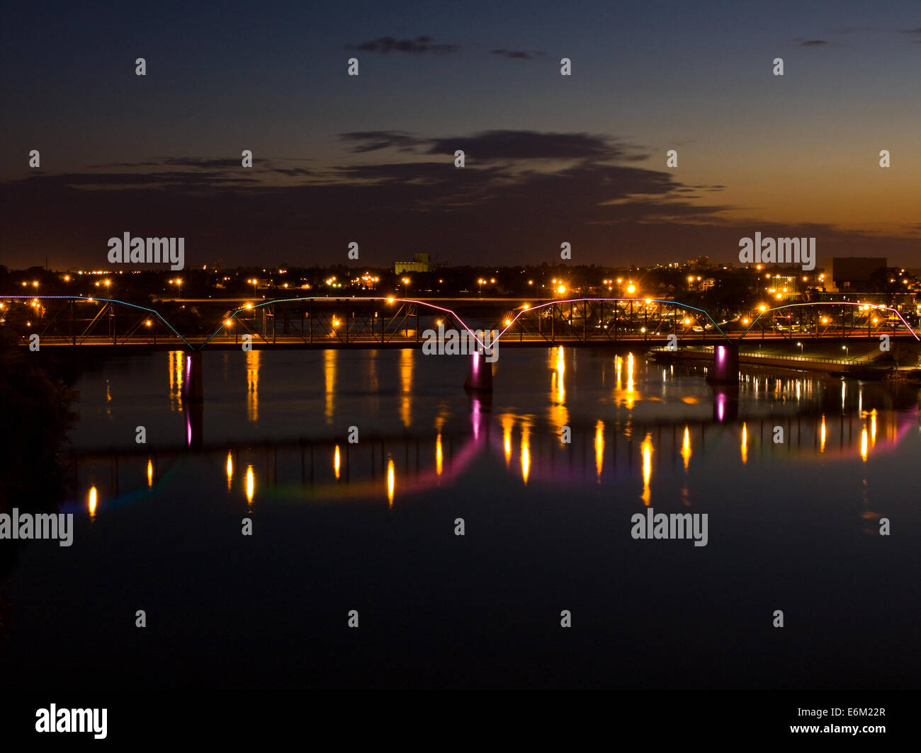 A view of the Victoria Bridge (Traffic Bridge) and color LED lights ...