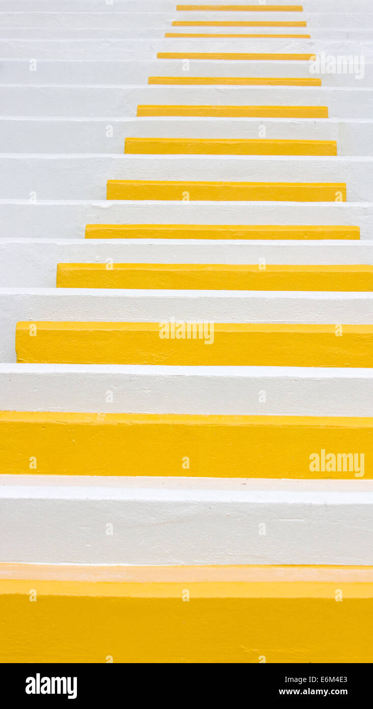 Yellow stairs hi-res stock photography and images - Alamy
