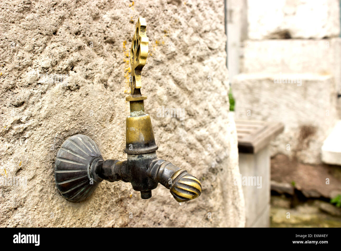 Ablution basin hi-res stock photography and images - Alamy