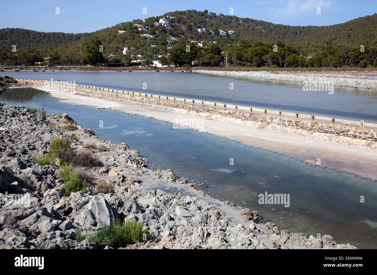 Salt pans las salinas hi-res stock photography and images - Alamy