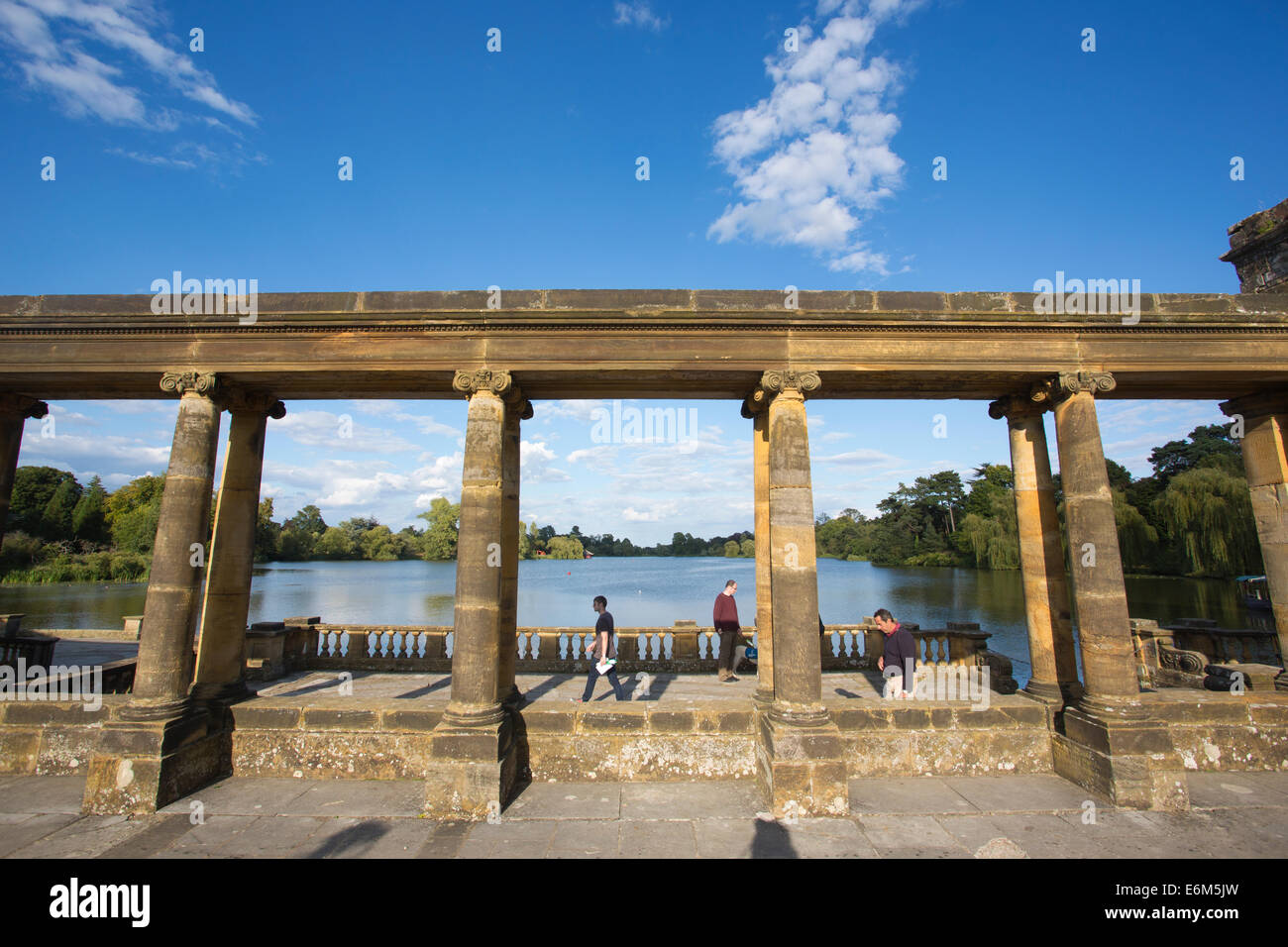 Italian Garden overlooking Anne Boleyn's boating lake at Hever Castle ...