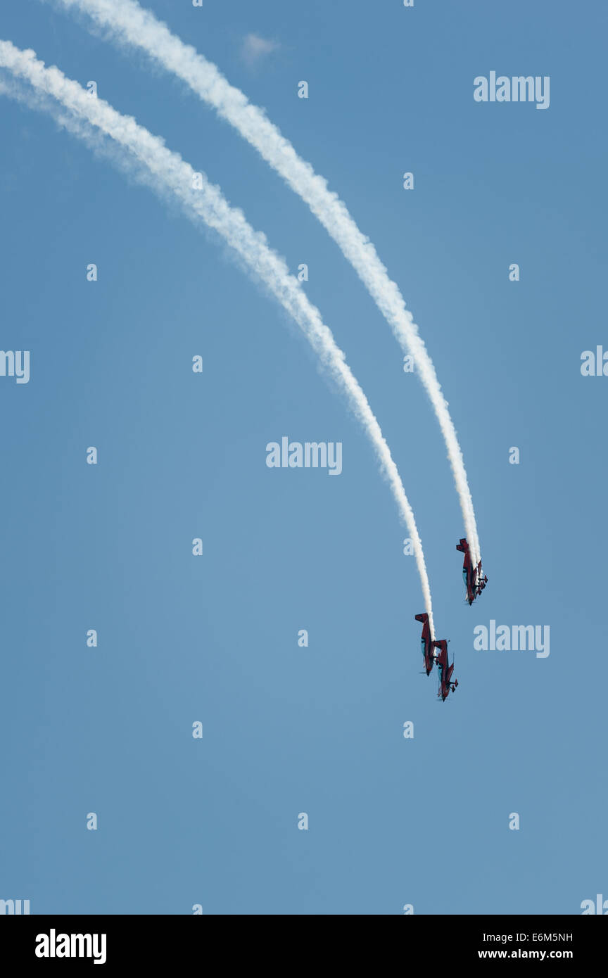 The Blades display team, flying Extra EA-300s, Dawlish Air Show Stock ...