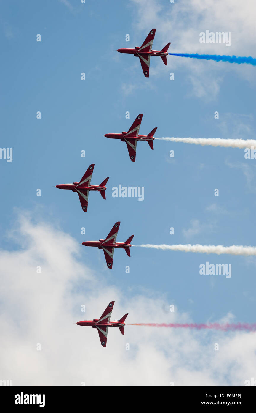 The Royal Air Force display team the Red Arrows, Dawlish Air Show Stock ...