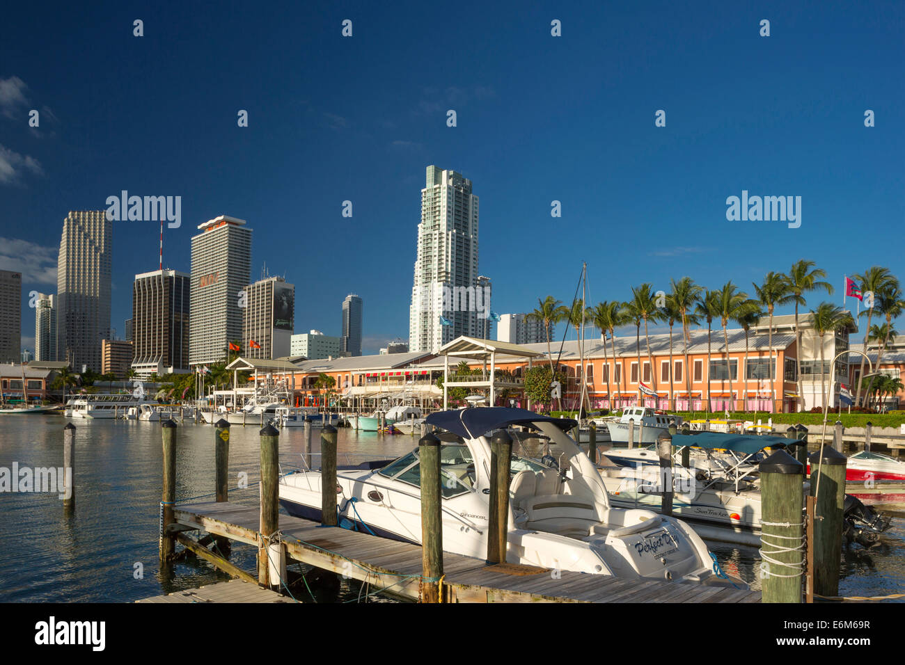 BAYSIDE MARKETPLACE MARINA DOWNTOWN MIAMI FLORIDA USA Stock Photo - Alamy