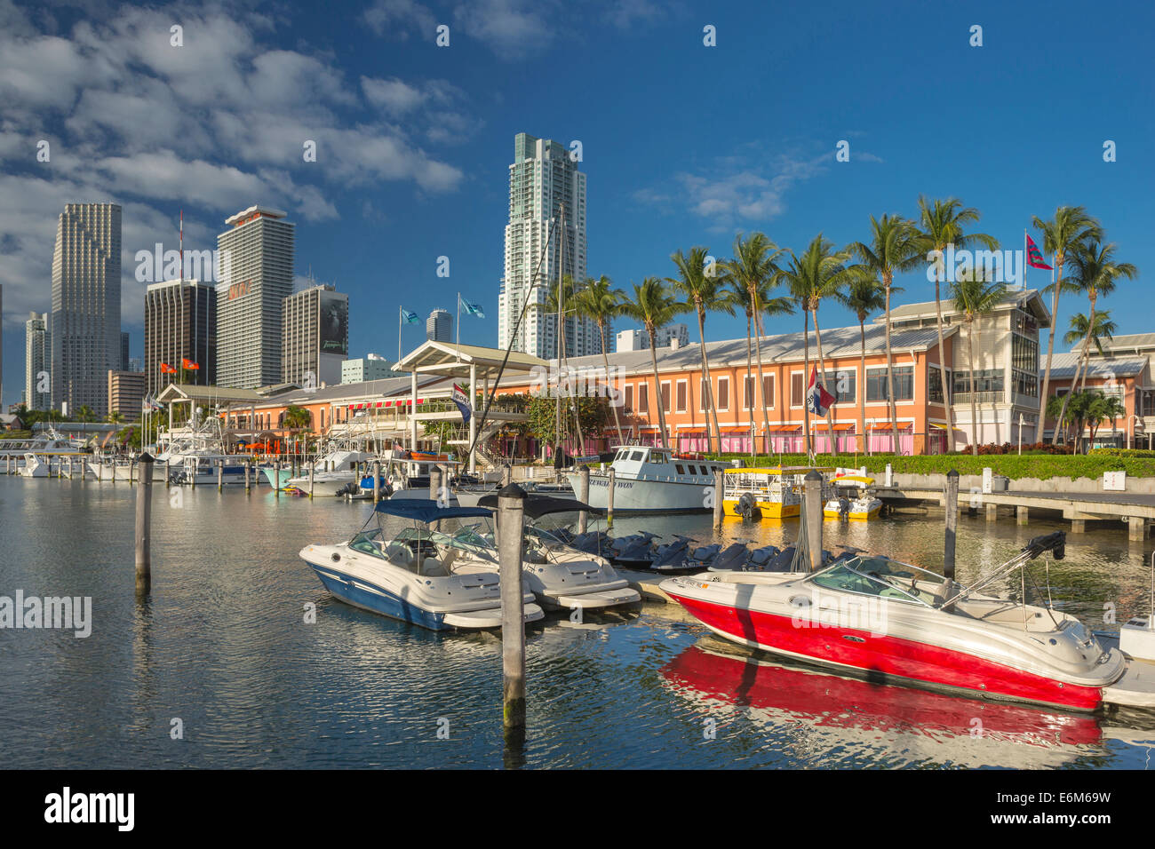 Bayside marketplace miami hi-res stock photography and images - Alamy