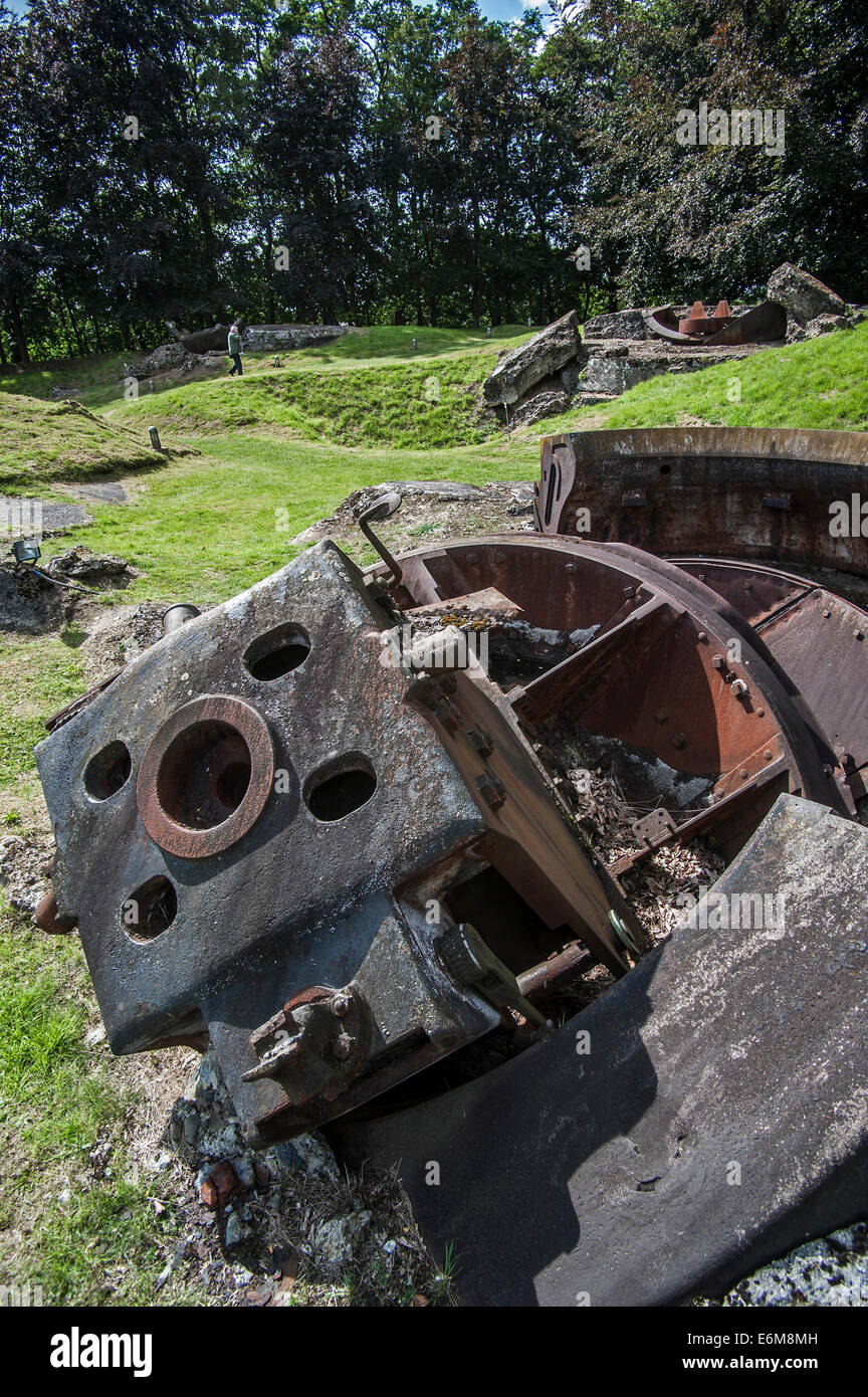 Broken gun turret in the Fort de Loncin, destroyed during the First ...