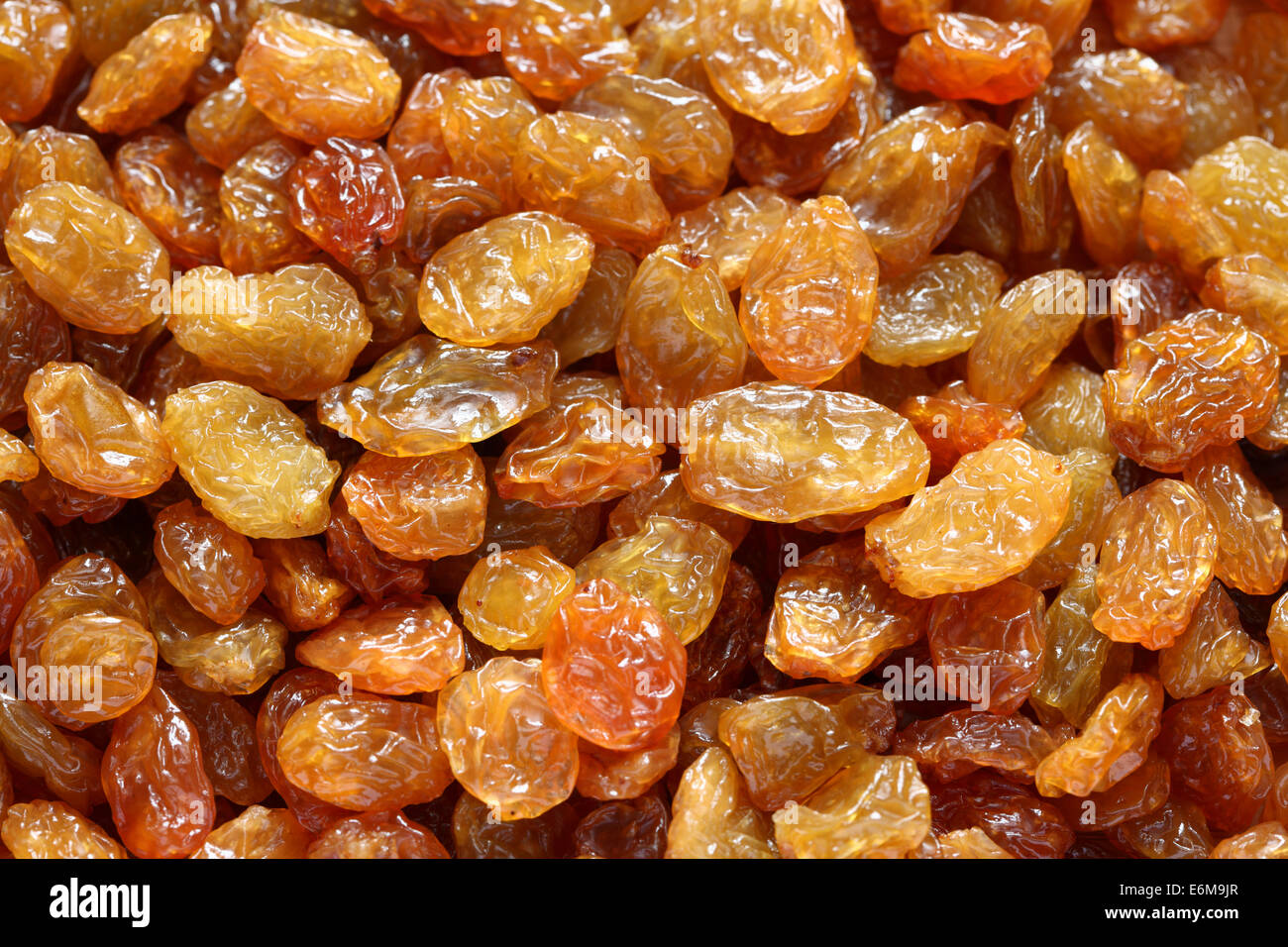 Raisins background. Closeup Stock Photo - Alamy