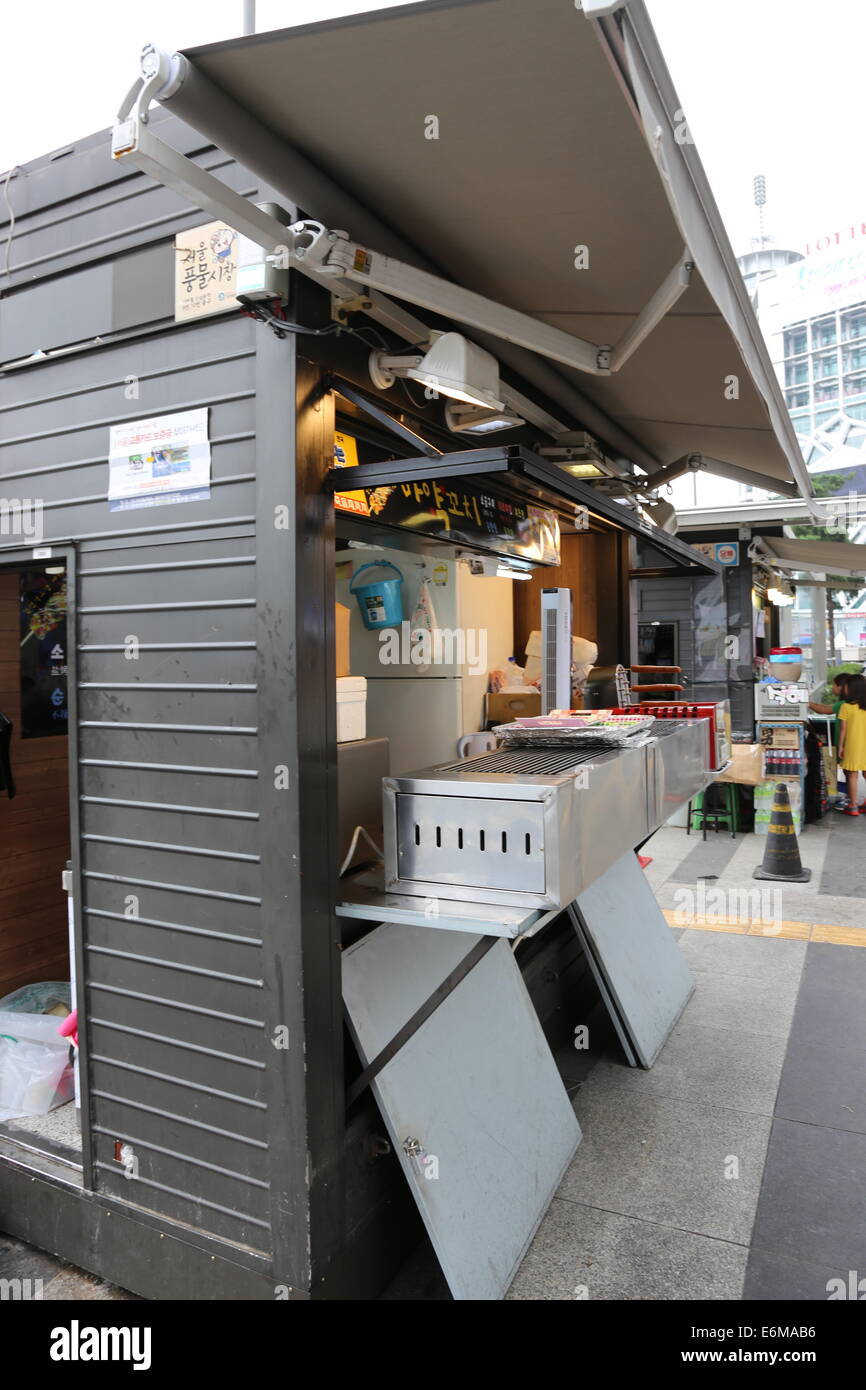 Street sense hi-res stock photography and images - Alamy