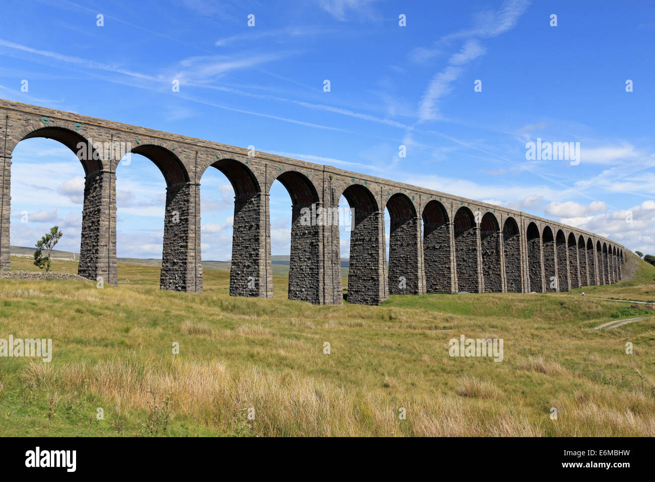 The Ribblehead Viaduct carries the Settle-Carlisle Railway across the ...