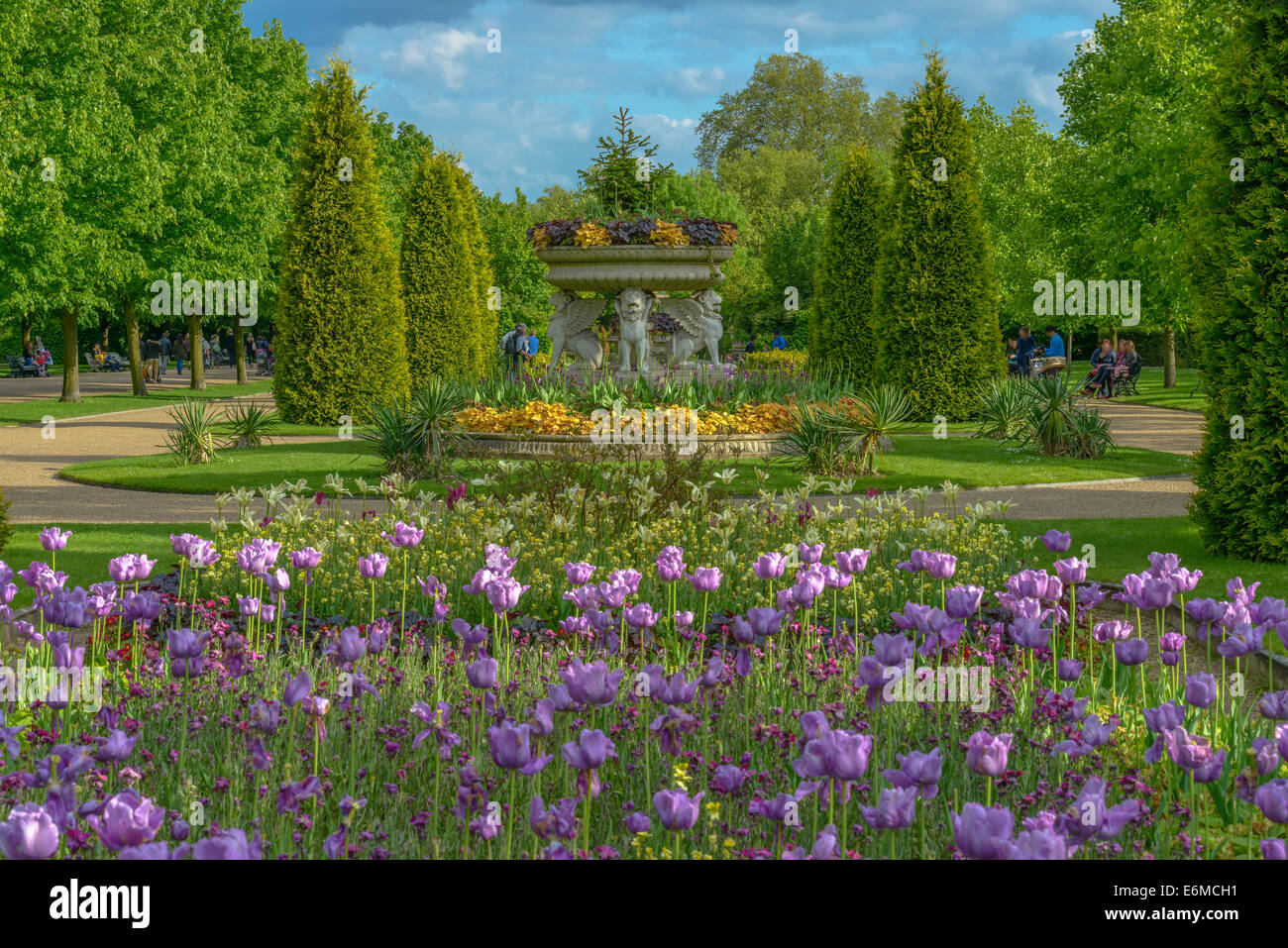 Regent's Park is one of London landmarks, and one of the Royal Parks ...