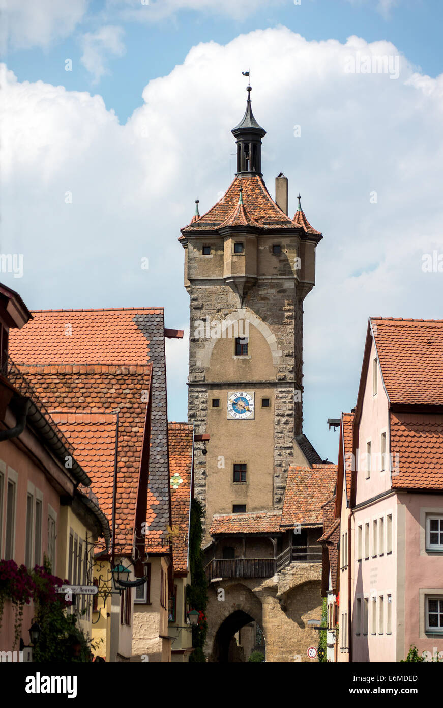 Rothenburg ob der tauber germany hi-res stock photography and images ...