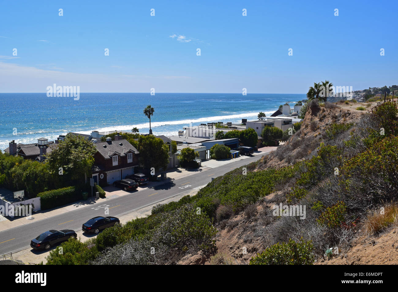 Malibu beach houses hi-res stock photography and images - Alamy