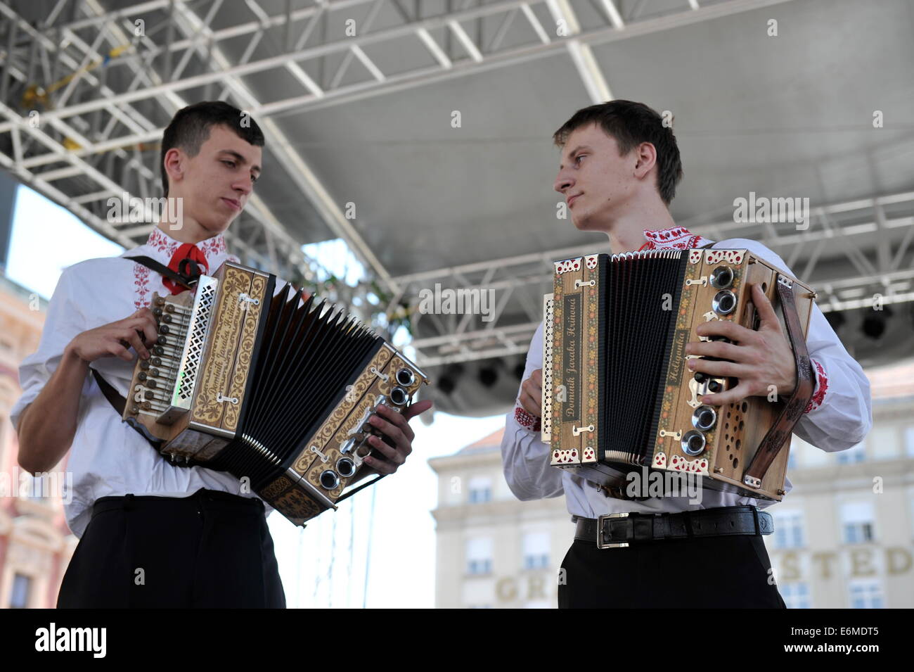 Slovakia national costume hi-res stock photography and images - Alamy