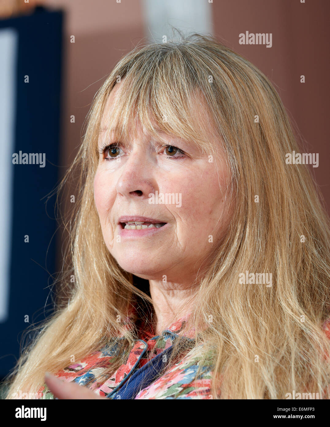 Mary killen portrait hi-res stock photography and images - Alamy