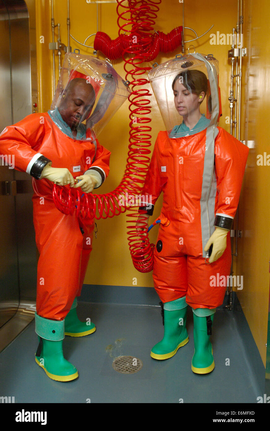 Bsl 4 suit hi-res stock photography and images - Alamy