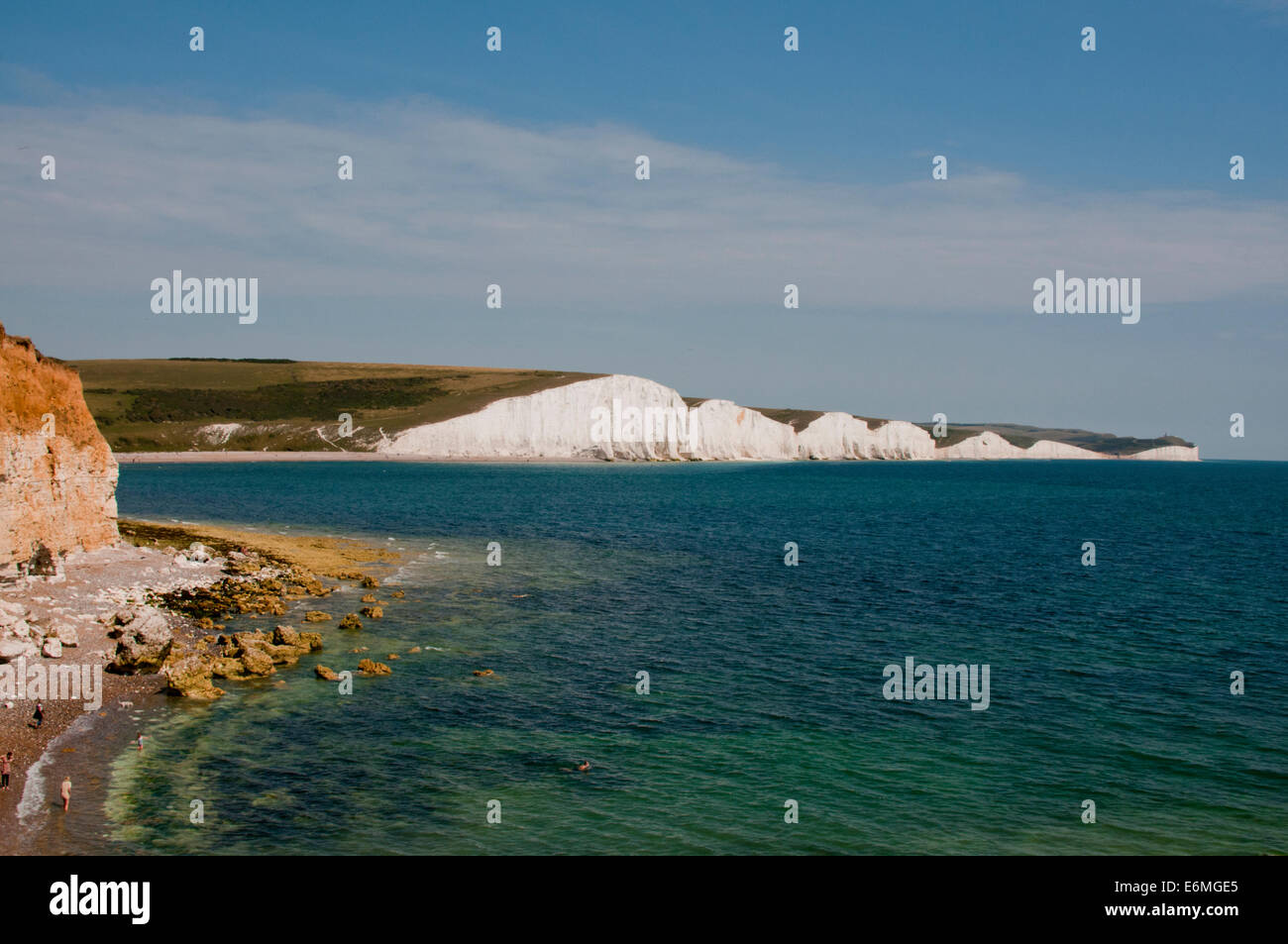 The iconic view of the Seven Sisters cliffs, Sussex Stock Photo - Alamy