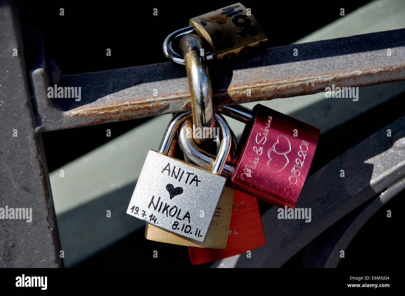 Eiserner Steg, Iron Footbridge, Old Town, Frankfurt, Germany Stock ...