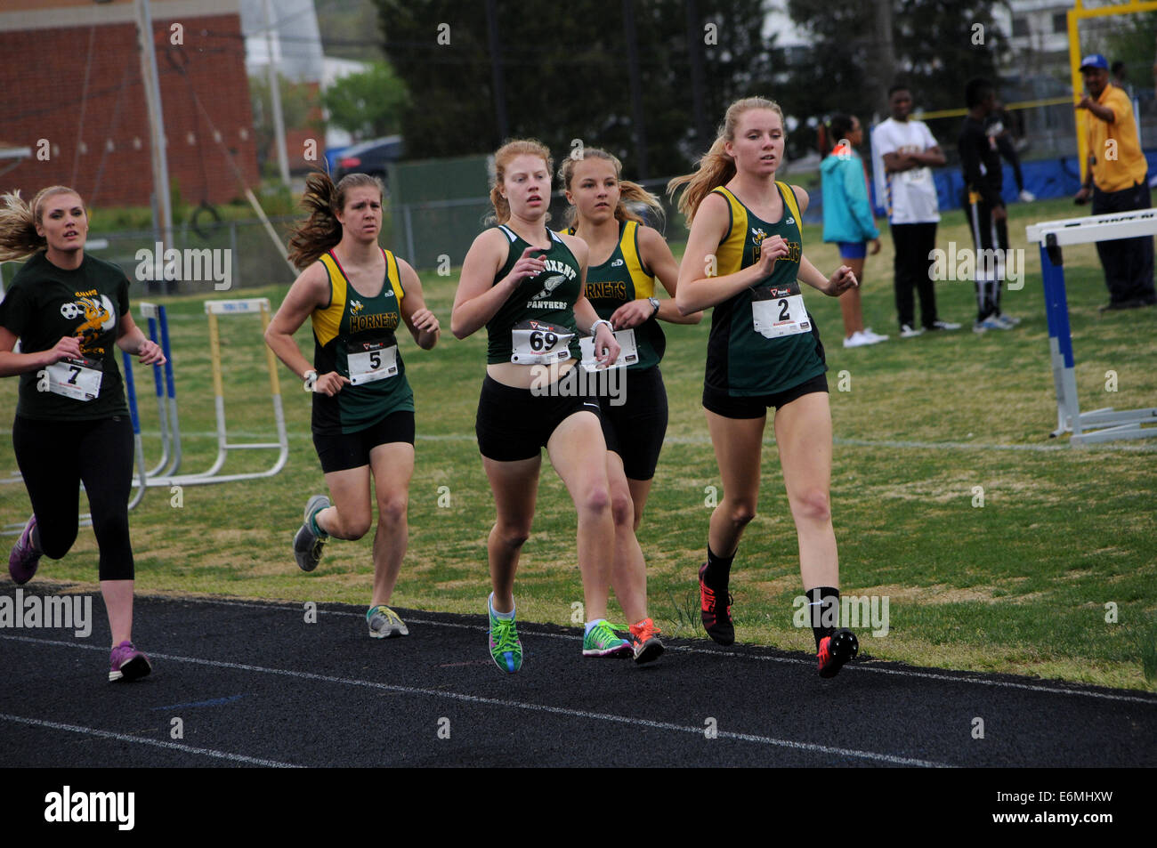 High school track meet Stock Photo - Alamy