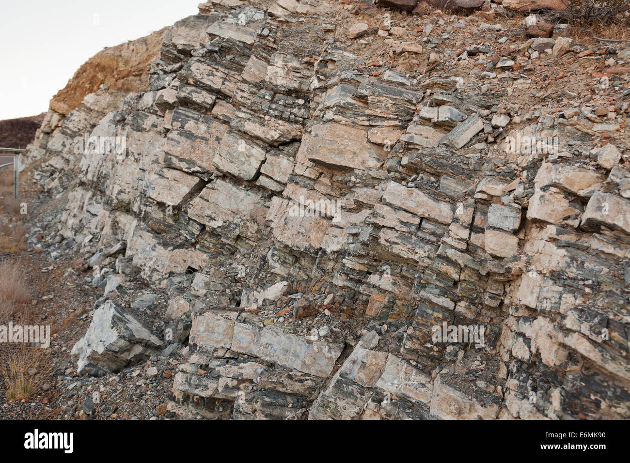 Exposed Quartzite on the side of road - California USA Stock Photo - Alamy