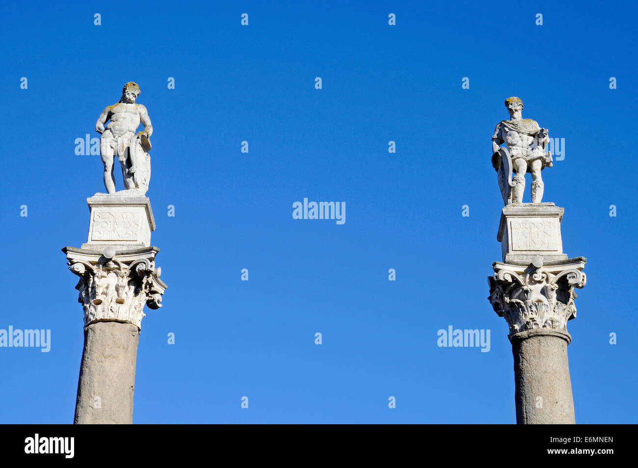 Hercules columns hi-res stock photography and images - Alamy