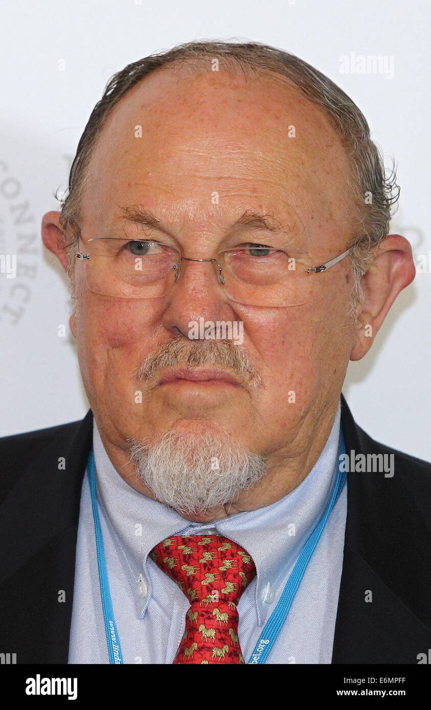 Lindau, Germany. 20th Aug, 2014. The Nobel Prize laureate for economics ...