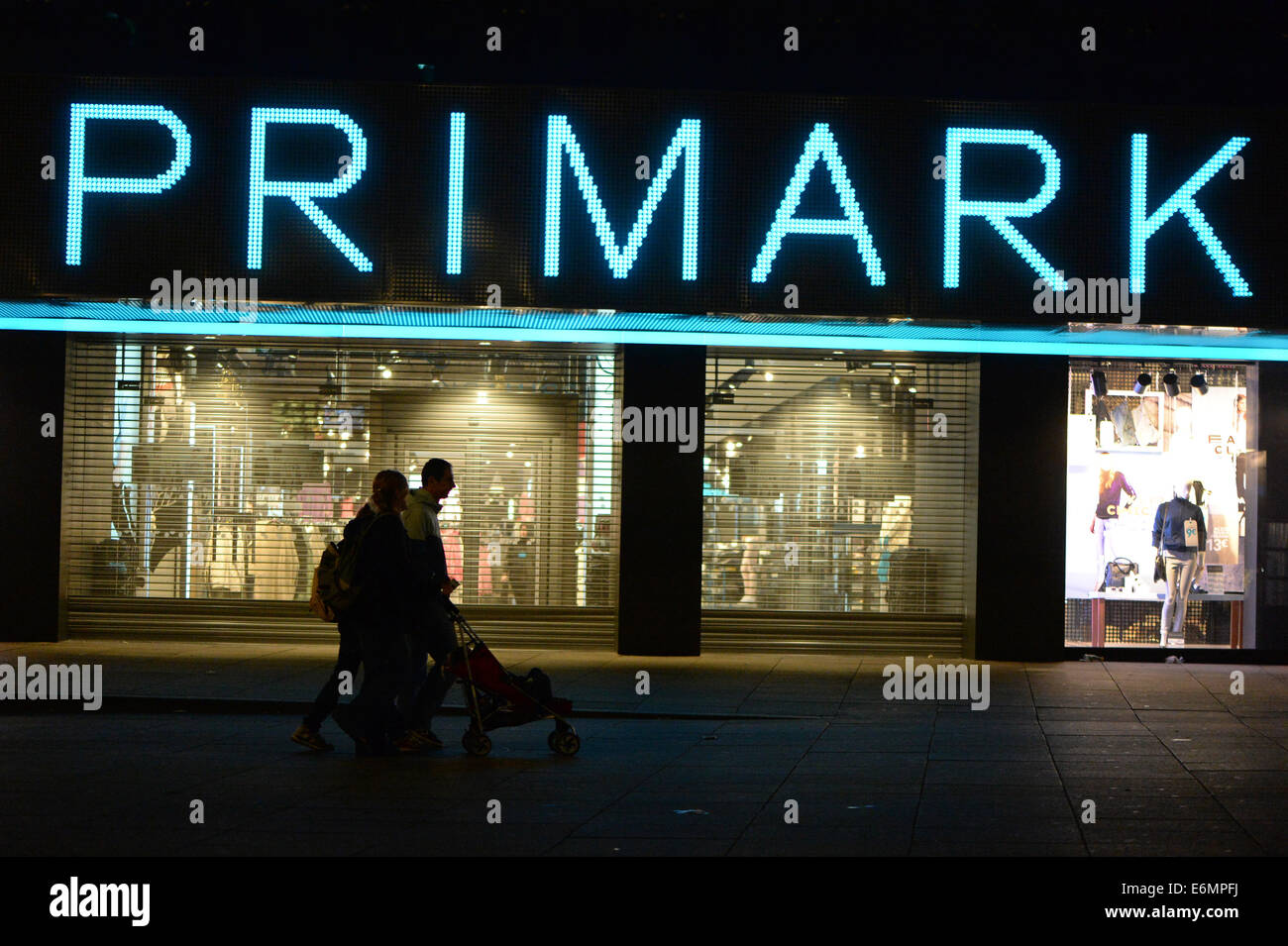 Berlin germany primark alexanderplatz hi-res stock photography and ...