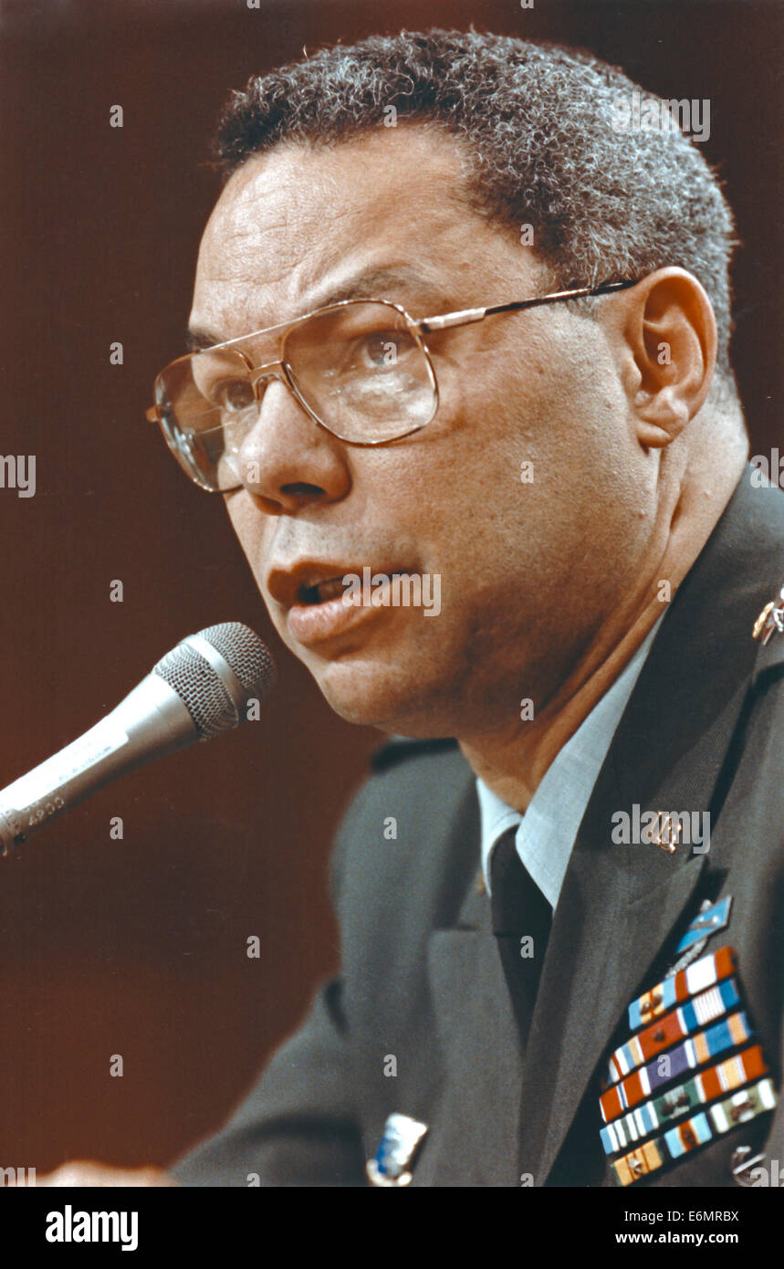 General colin powell l hi-res stock photography and images - Alamy