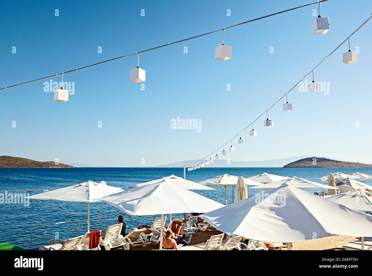 Beyaz beach club hi-res stock photography and images - Alamy