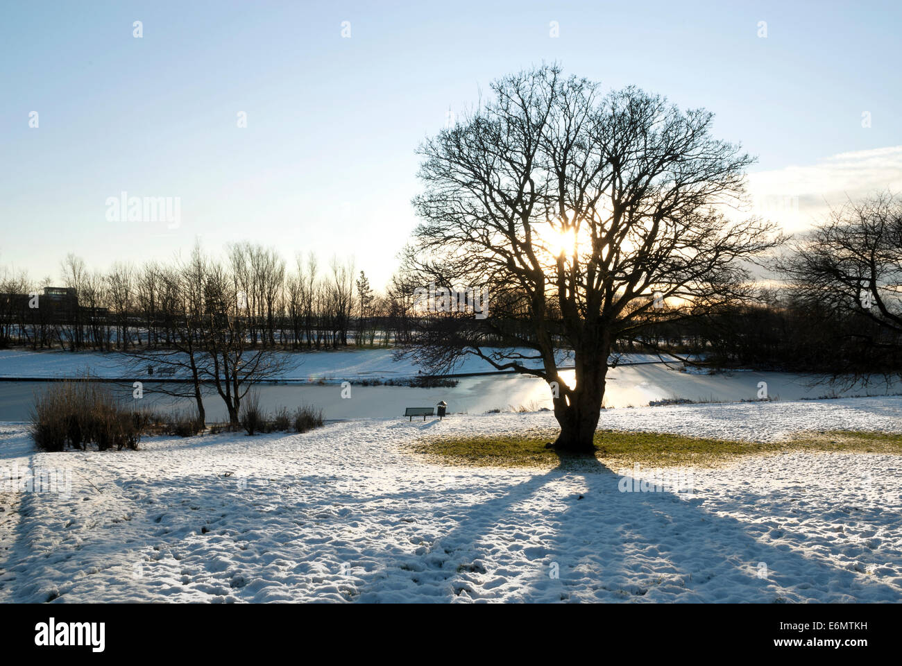 Setting winter sun hi-res stock photography and images - Alamy