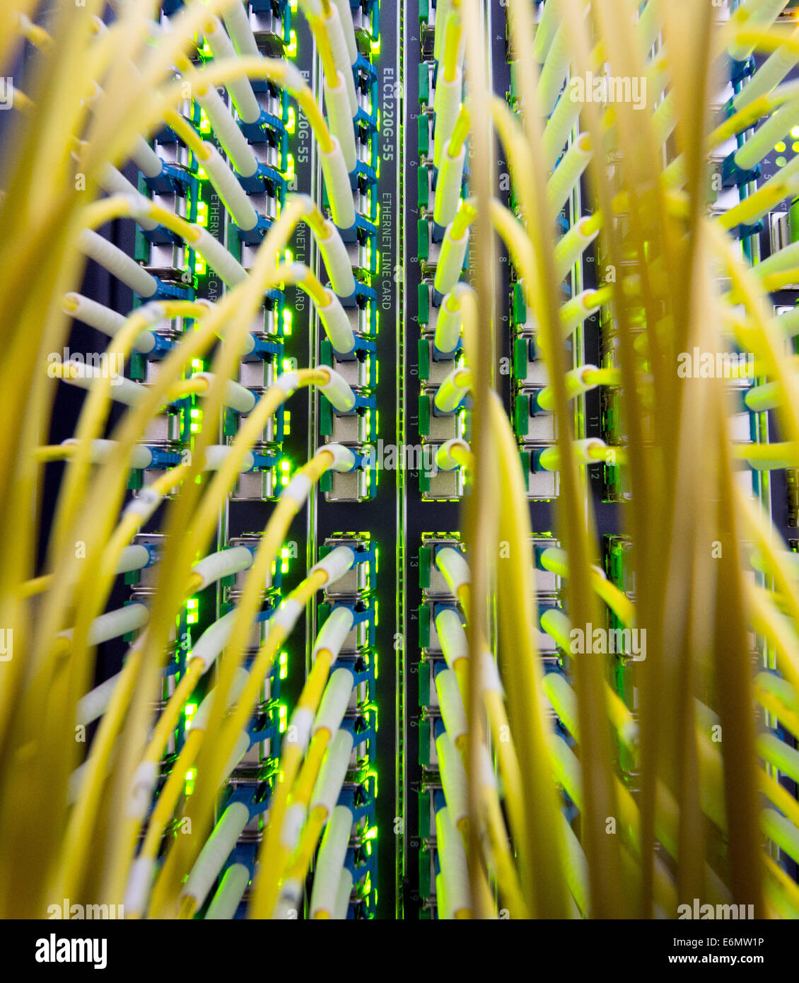 Fibre node hi-res stock photography and images - Alamy