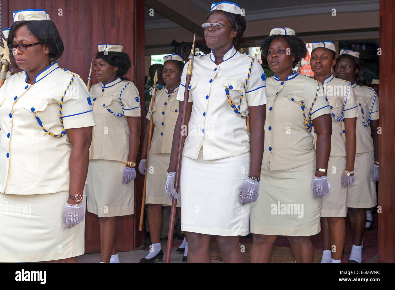 Catholic church entrance procession hi-res stock photography and images ...