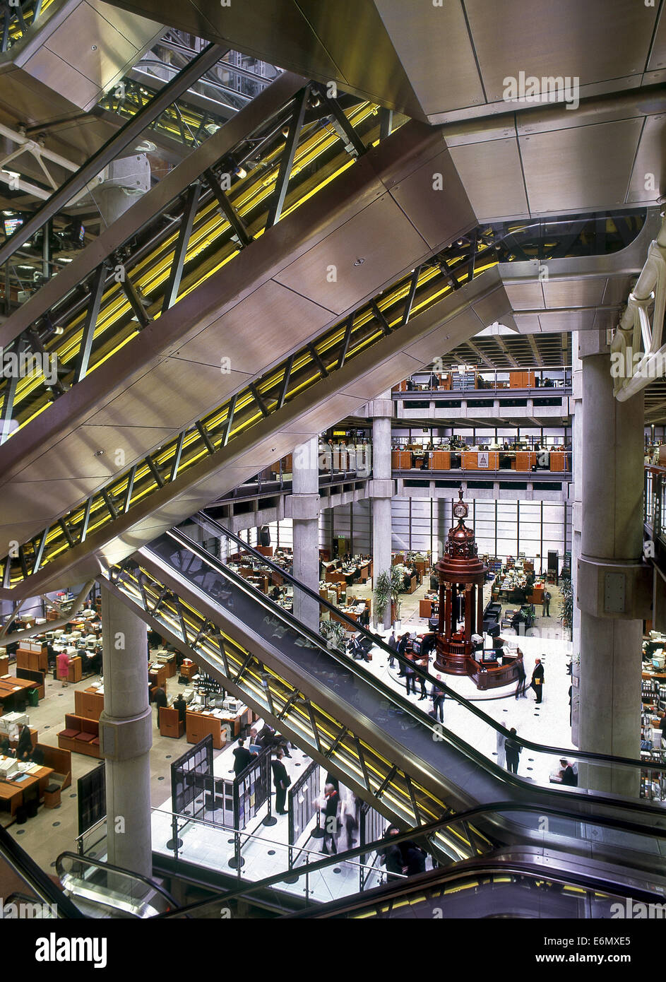 Lloyds building london interior hi-res stock photography and images - Alamy