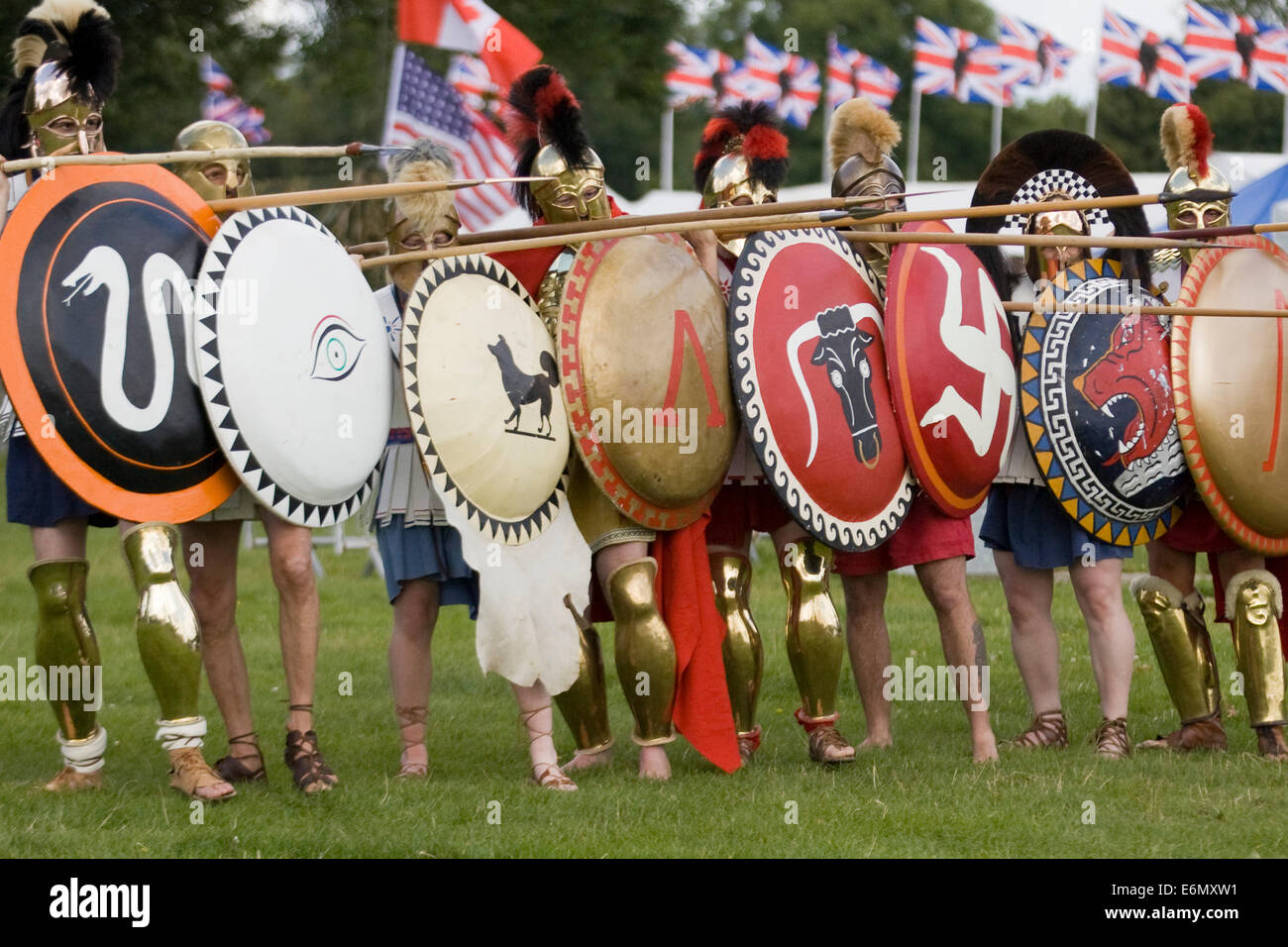 Ancient Greek Soldiers preparing for Battle Stock Photo - Alamy