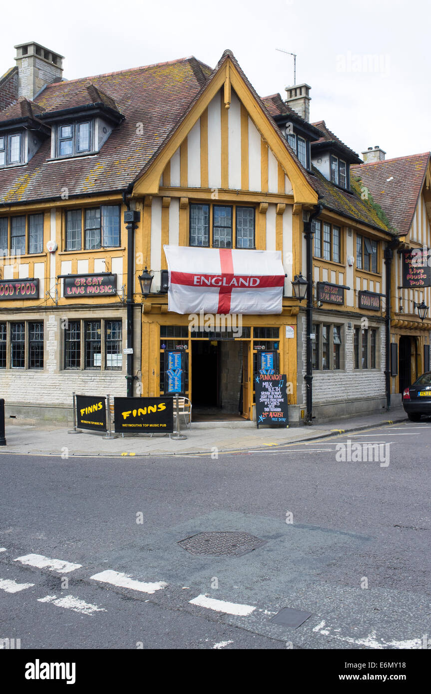 Pub entrance hi-res stock photography and images - Alamy