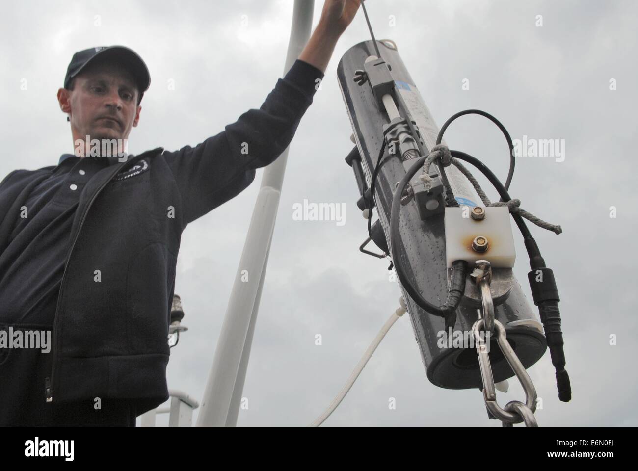 Gulf stream monitoring hi-res stock photography and images - Alamy