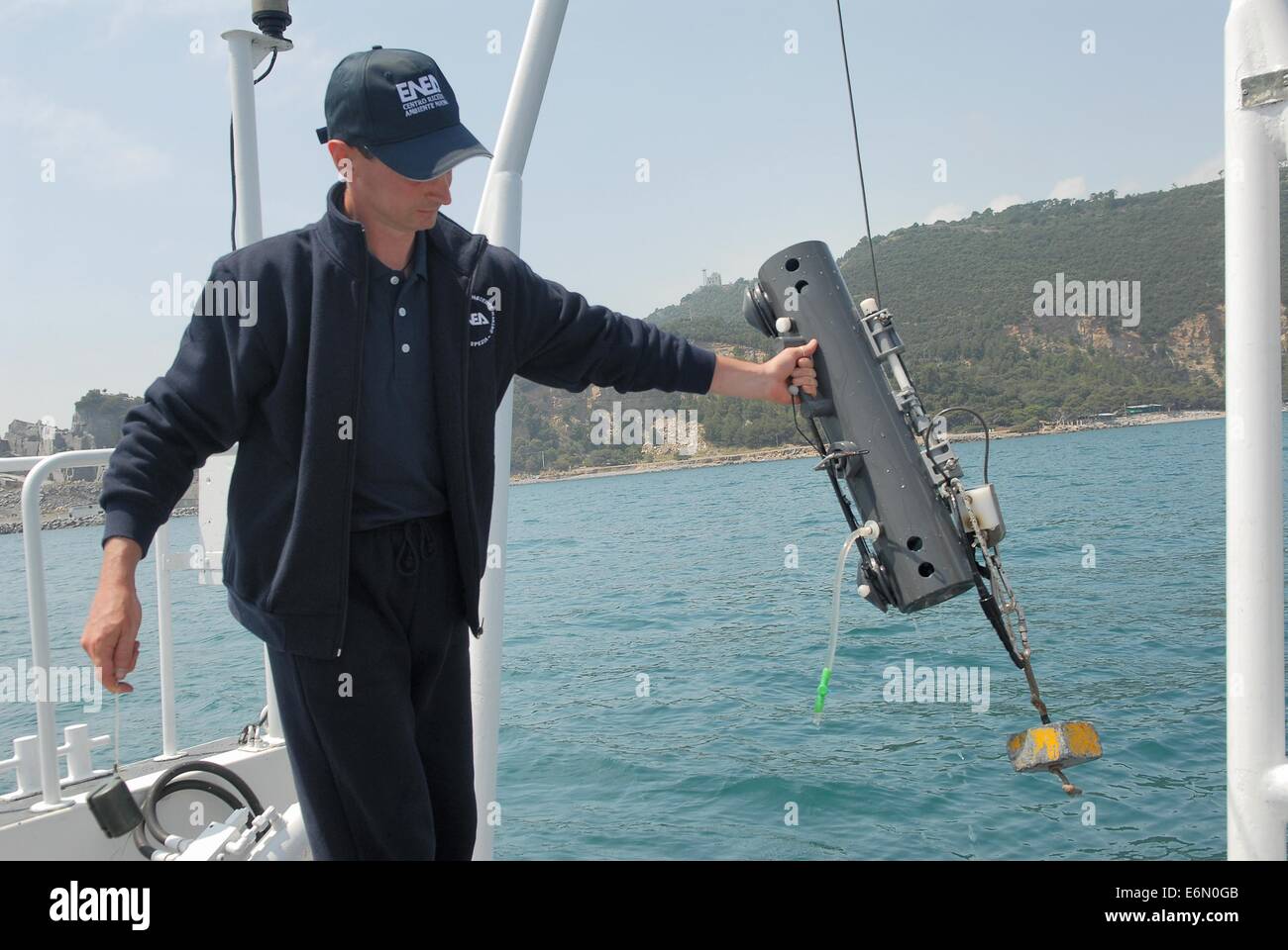 Gulf stream monitoring hi-res stock photography and images - Alamy