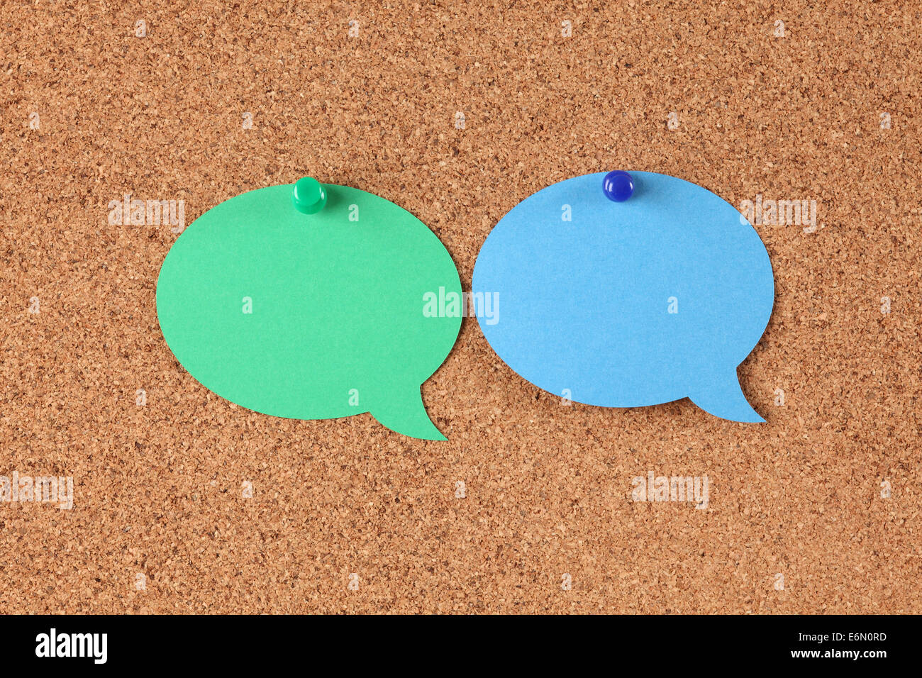 Speech bubble on board hi-res stock photography and images - Alamy