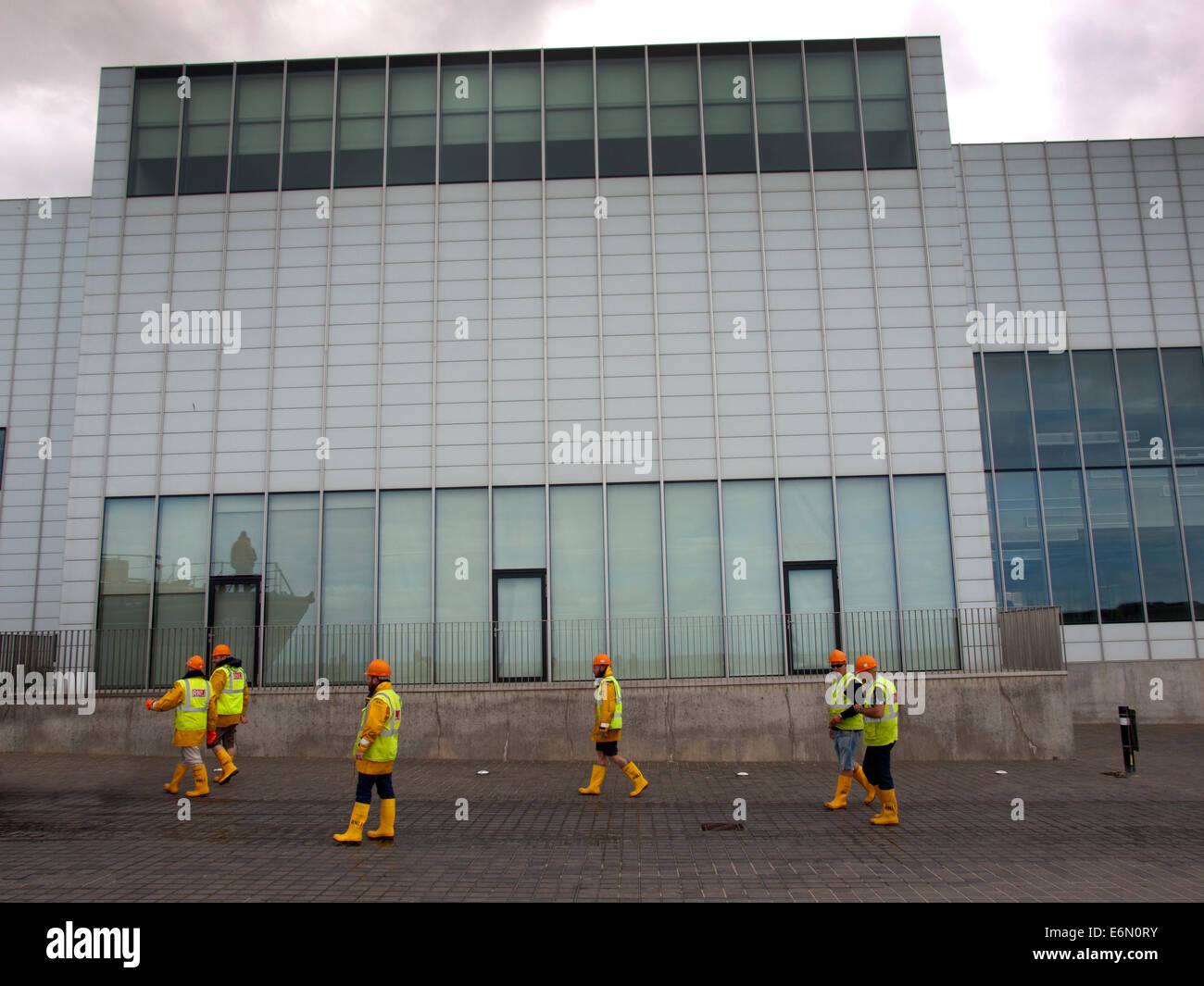 The Turner Contemporary, an art gallery in Margate, Kent Stock Photo ...