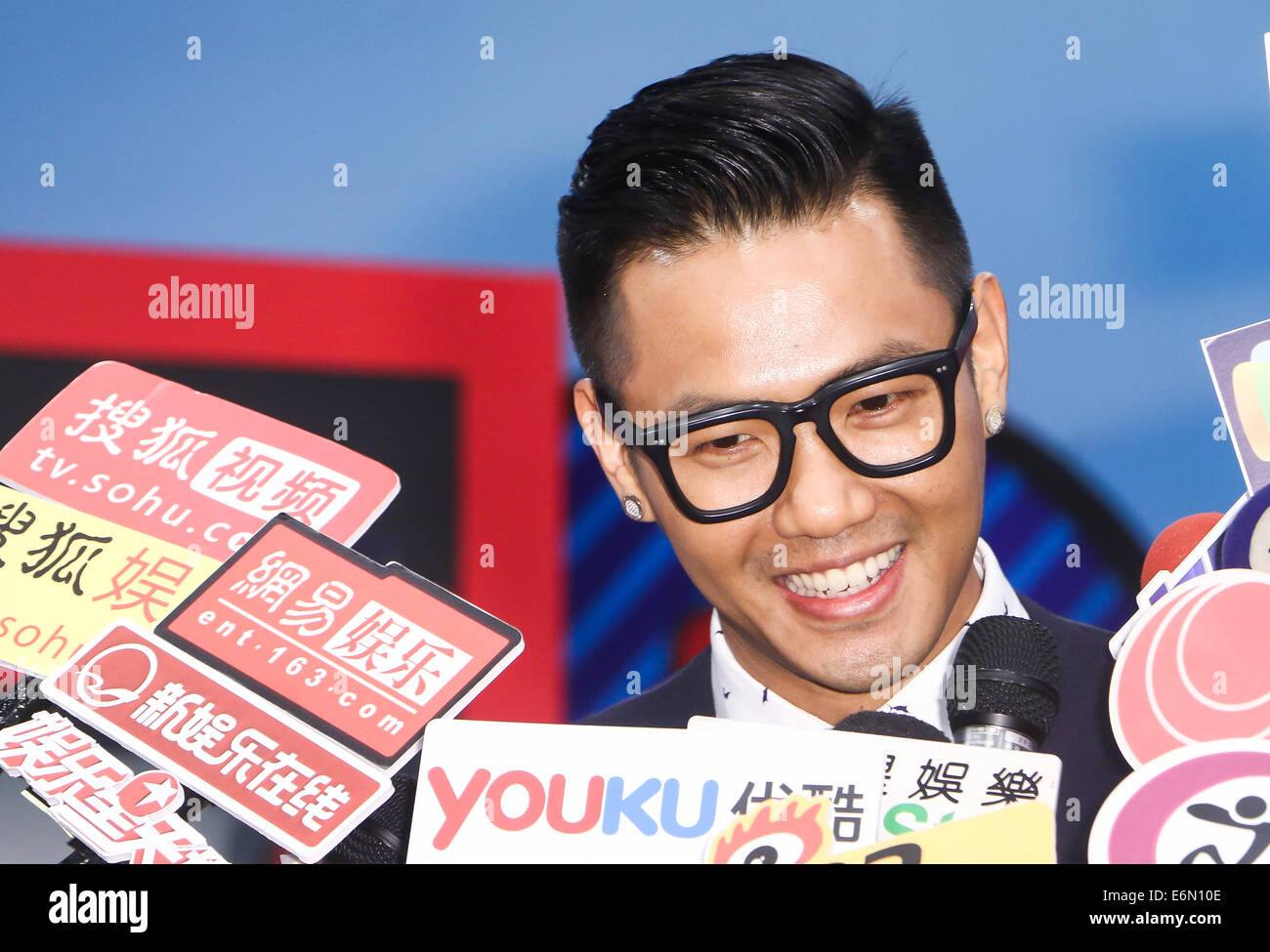 Blackie Chan receives interview after his wife,singer Fan Fan posted ...