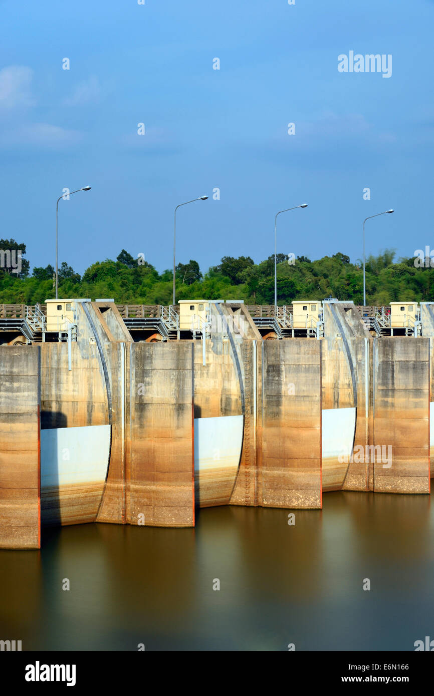 Water flowing from the dam, Water Gates for Irrigation Stock Photo - Alamy