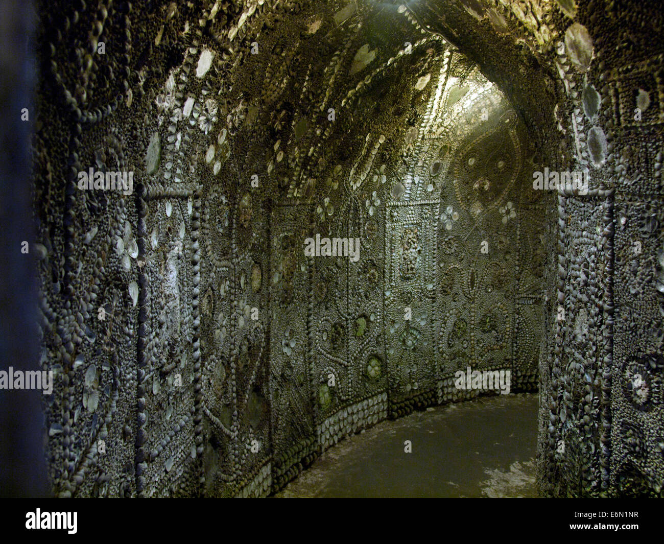 The shell grotto, kent hi-res stock photography and images - Alamy