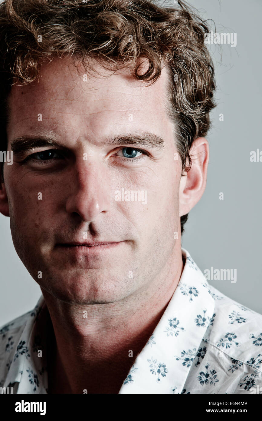 Dan snow boat hi-res stock photography and images - Alamy