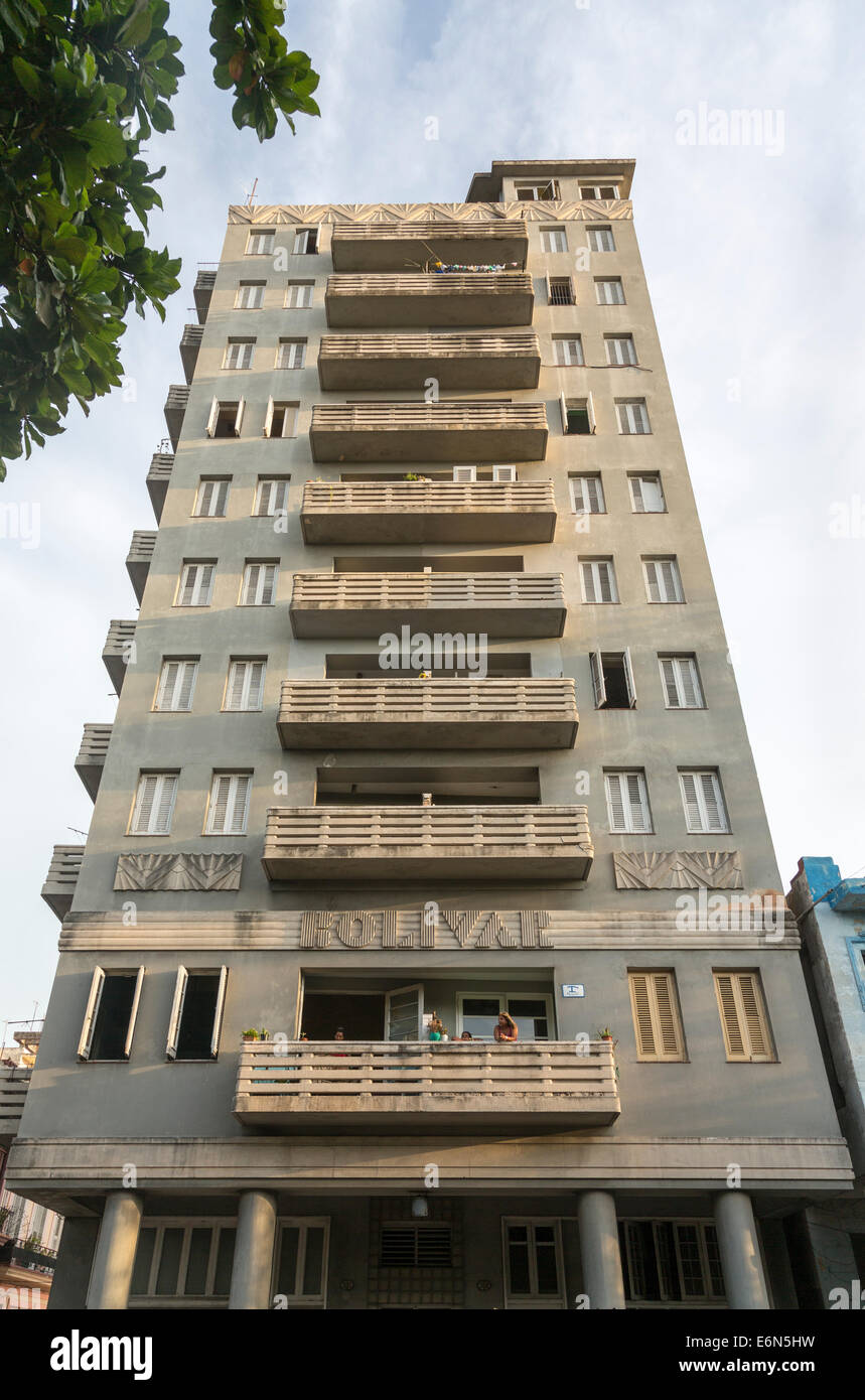art deco apartment block, Havana, Cuba Stock Photo - Alamy
