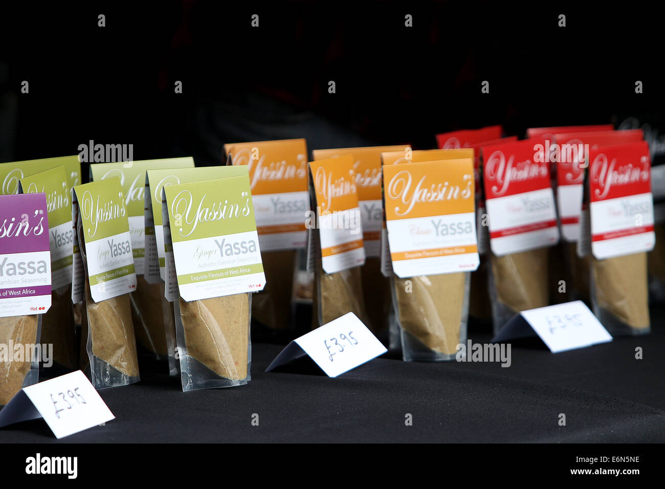 Seasoning packets hi-res stock photography and images - Alamy