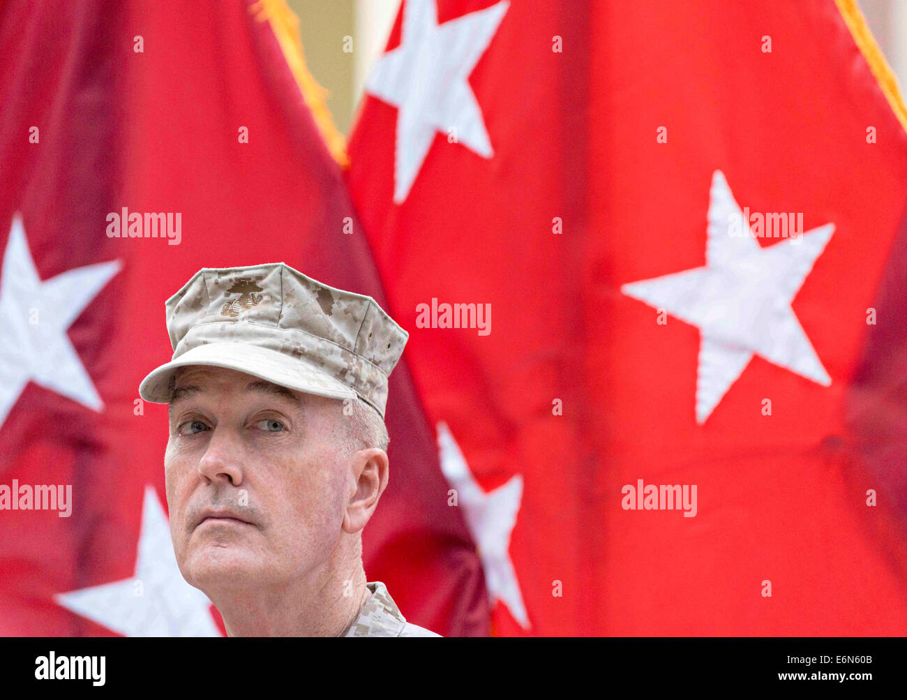 Portrait flag isaf ceremony kabul hi-res stock photography and images ...