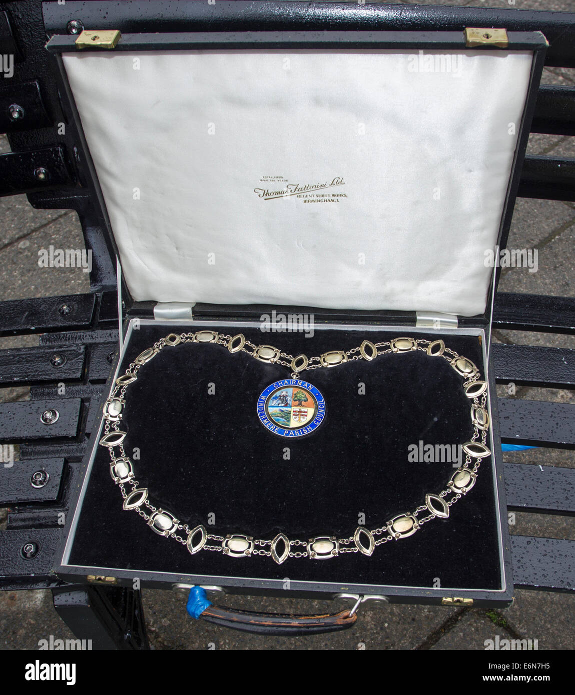 Mayoral chain hi-res stock photography and images - Alamy