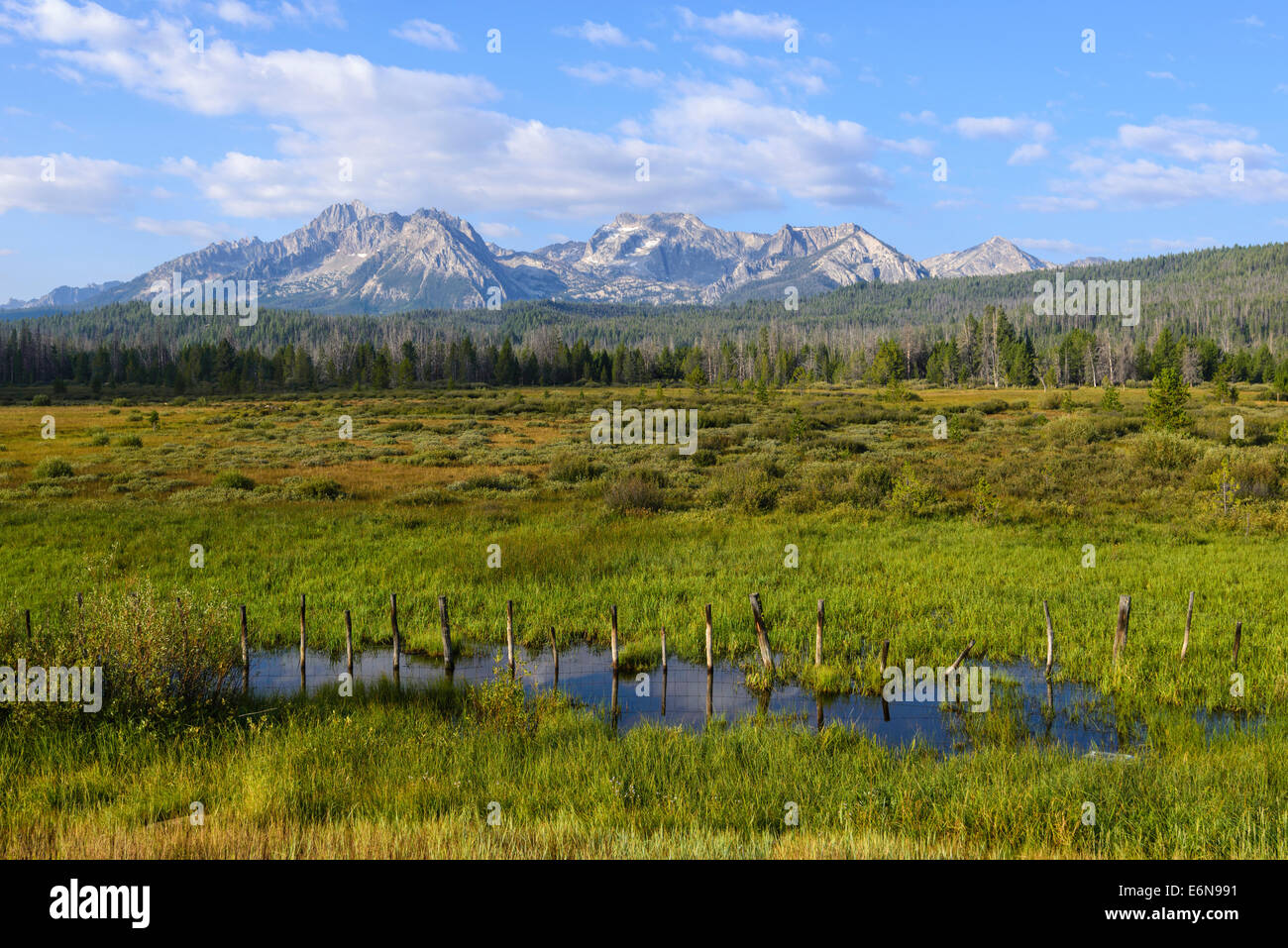 Sawtooth valley hi-res stock photography and images - Alamy
