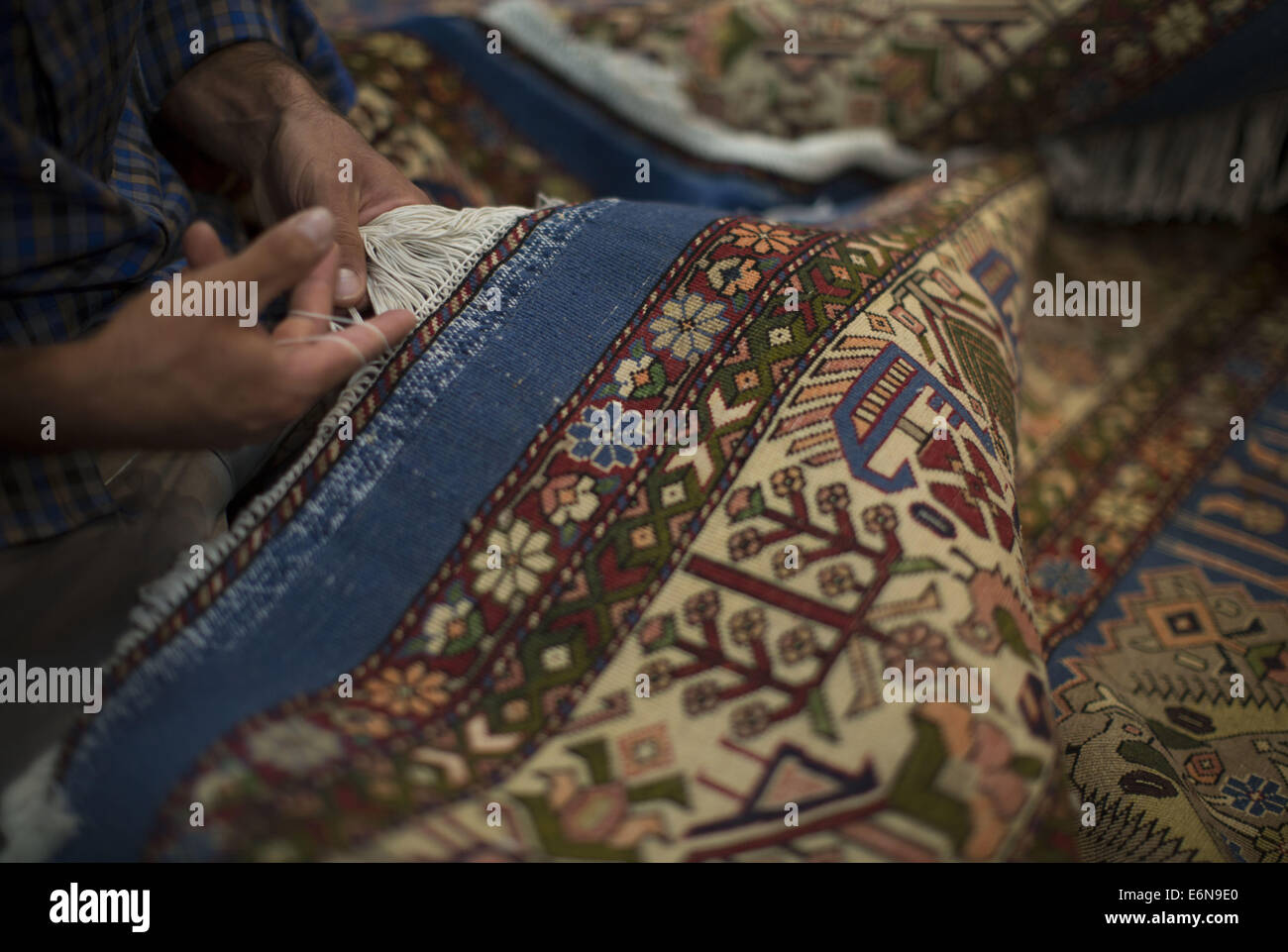 Handwoven carpets hi-res stock photography and images - Alamy