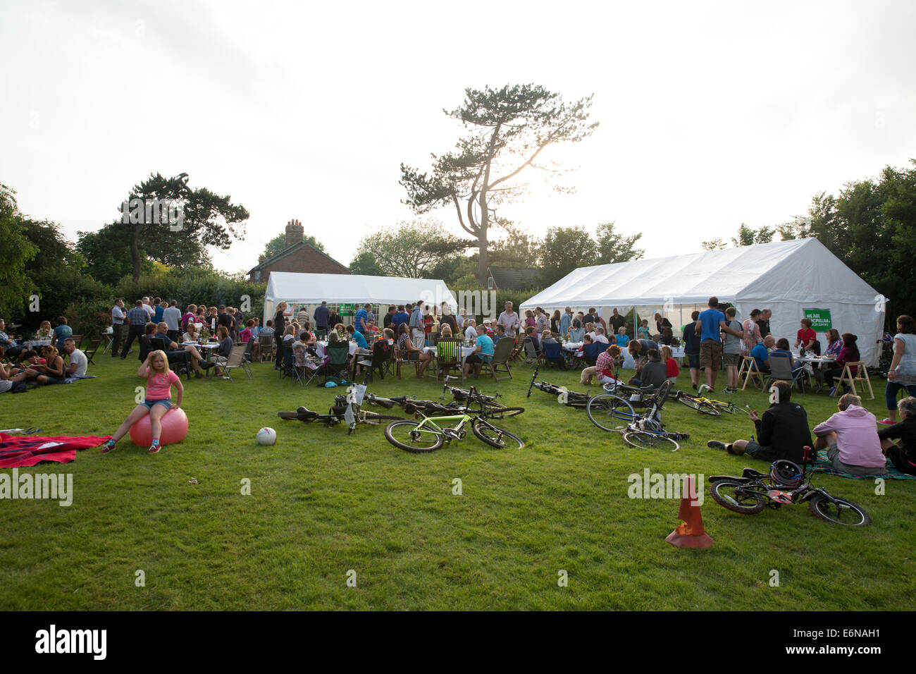 charity cycling fundraising event for Macmillan Cancer Support Stock ...